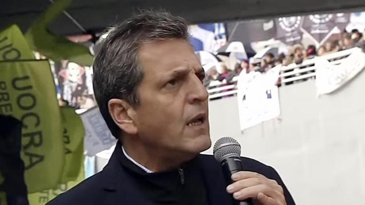 Massa cuestionó a los que «llaman a implosionar todo como si no hubiera ...